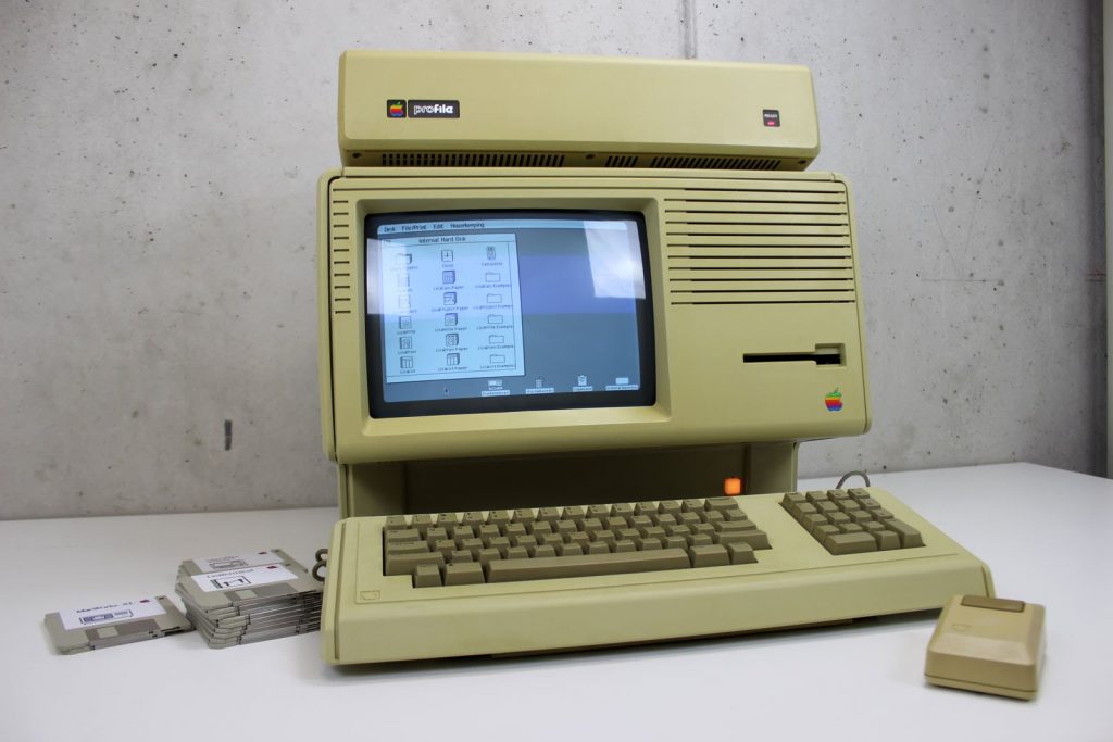 Back to 1983: Apple Lisa Source Code To Be Made Public » Open Source ...